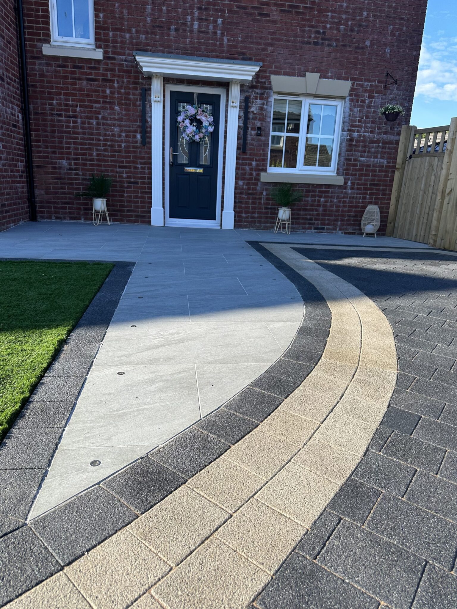 Tobermore Sienna Duo Block Paving - Silver - Port Stone