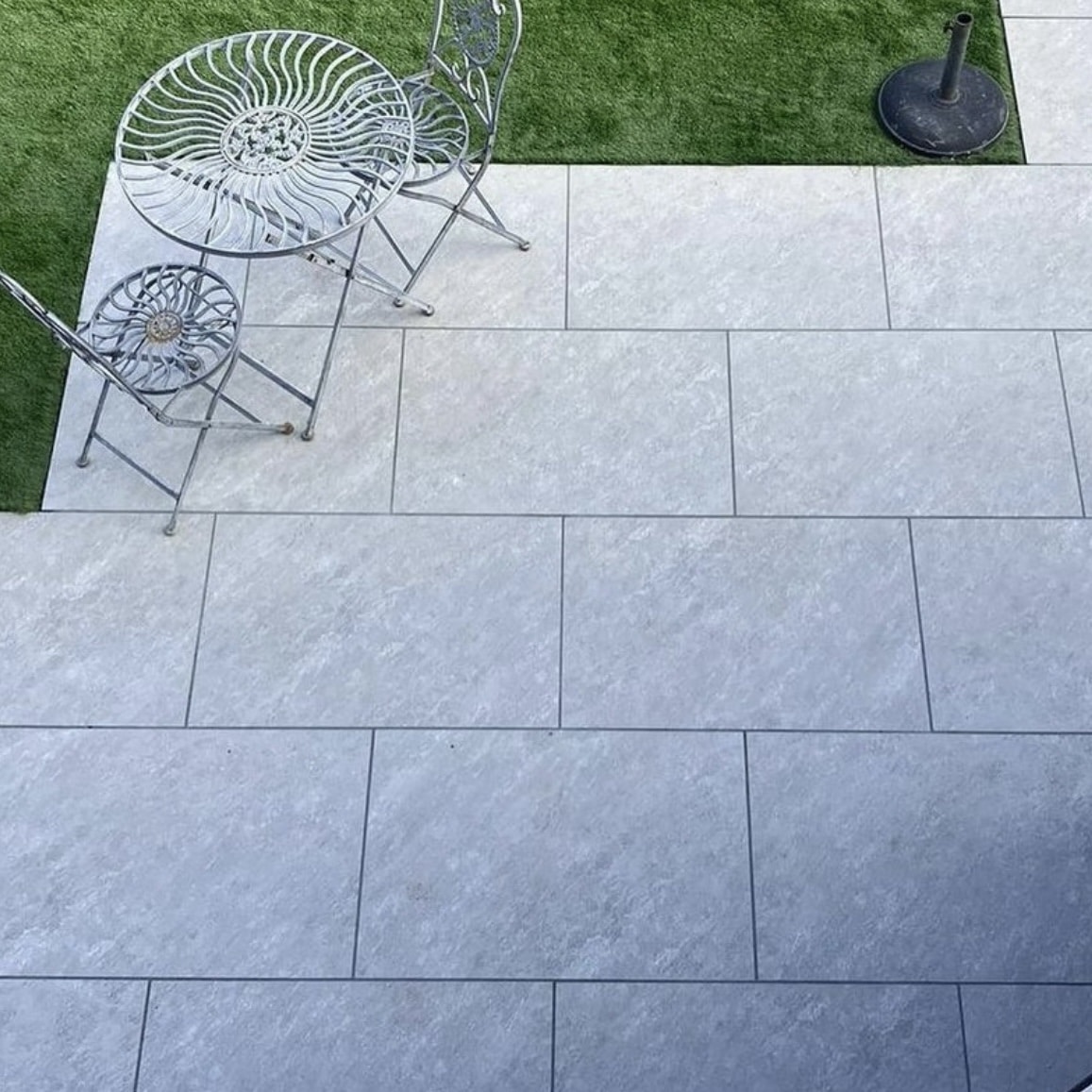 Outdoor Porcelain Tiles - Quartz Grey - Port Stone