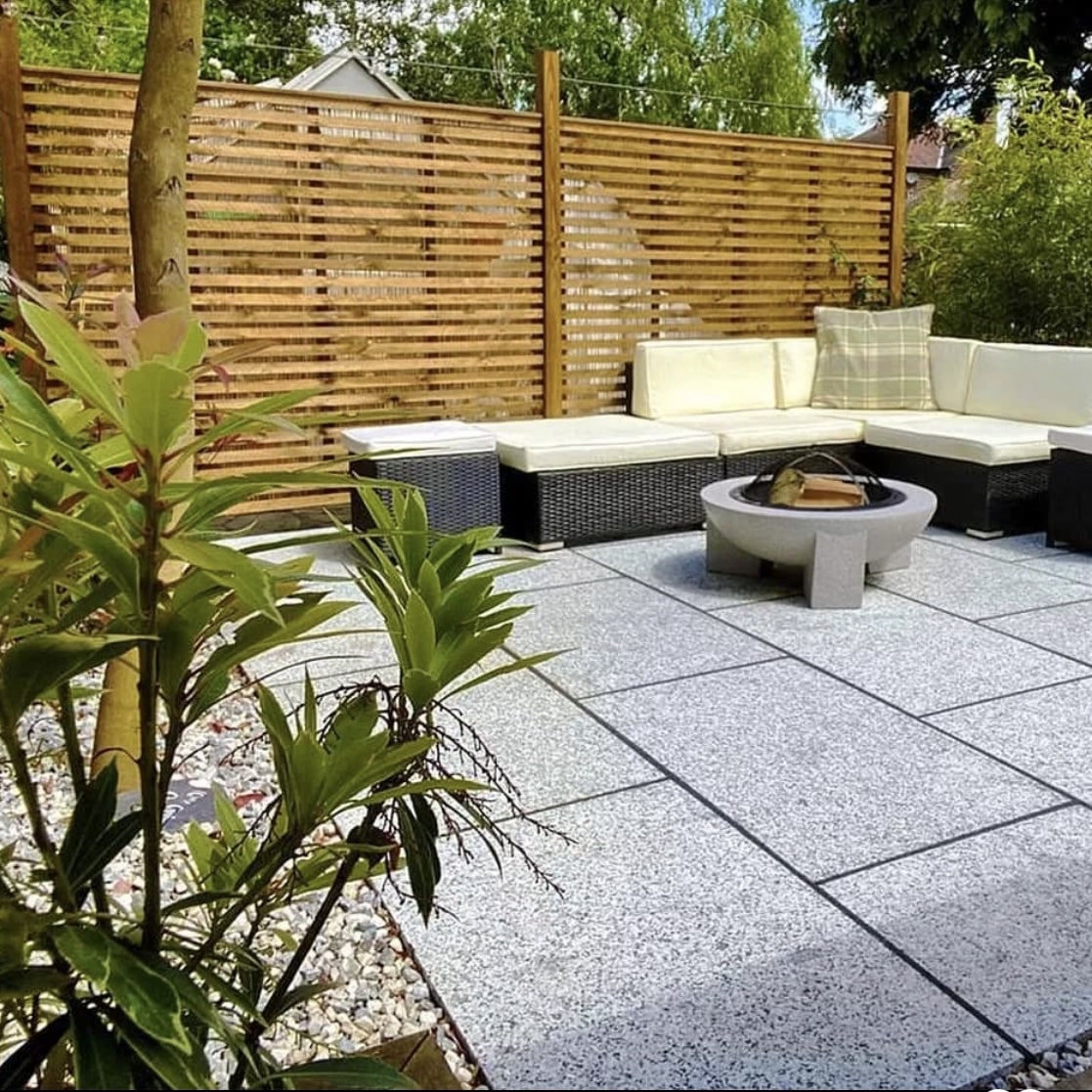 Silver Grey Flamed Textured Granite Paving Slabs - Port Stone